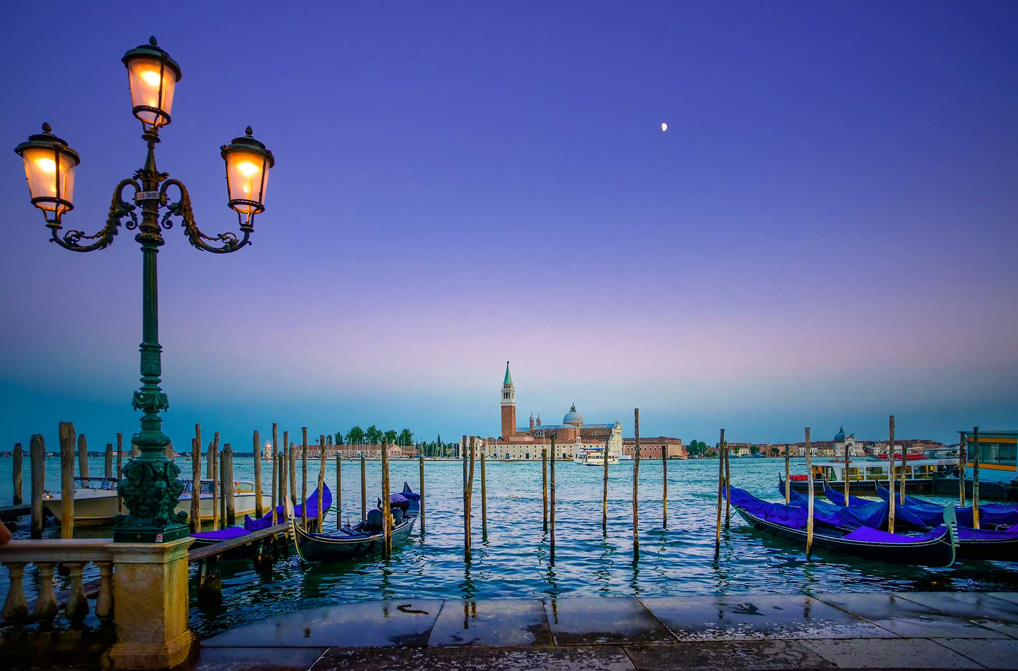 Venice Weather Forecast & Tide Times - in Celcius and Farenheit